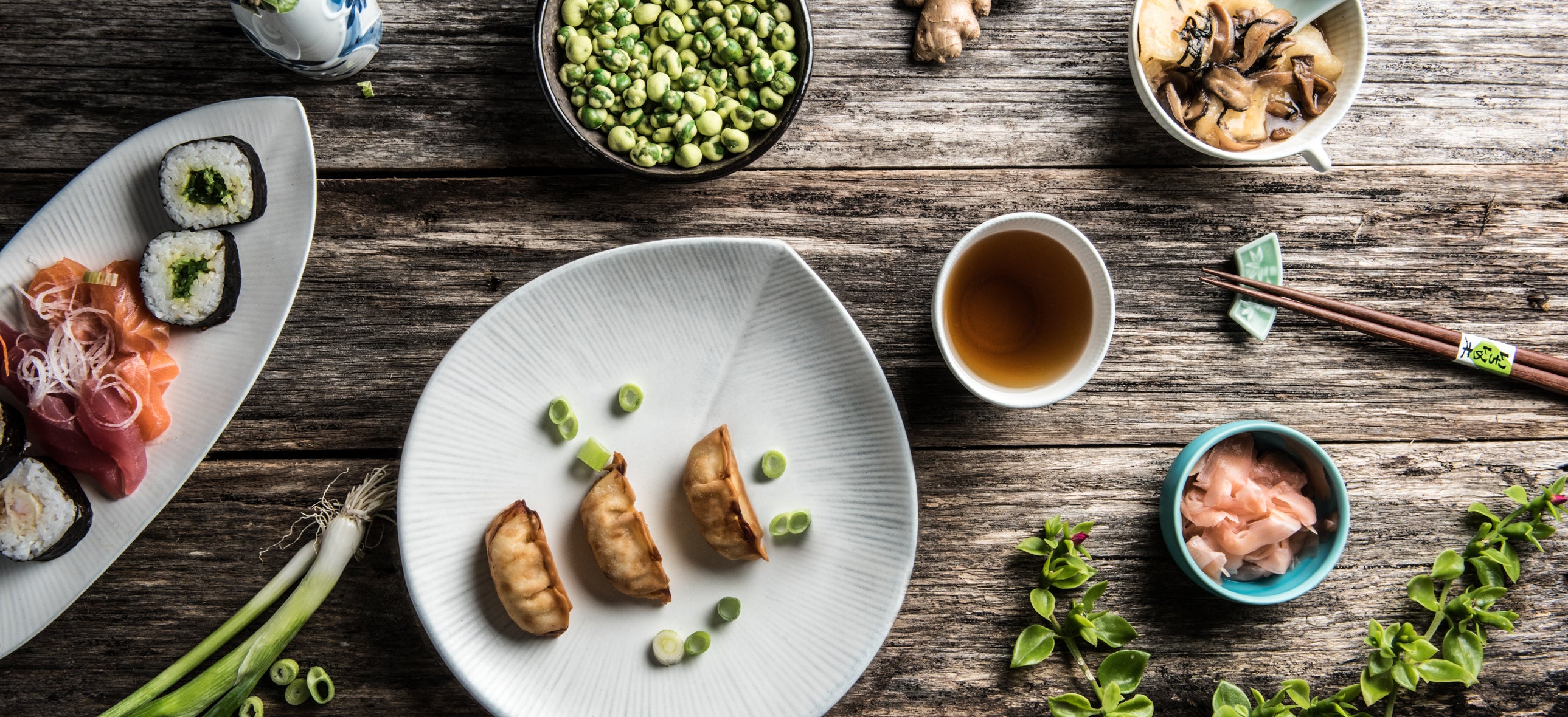 Serving Plates – Made In Japan UK