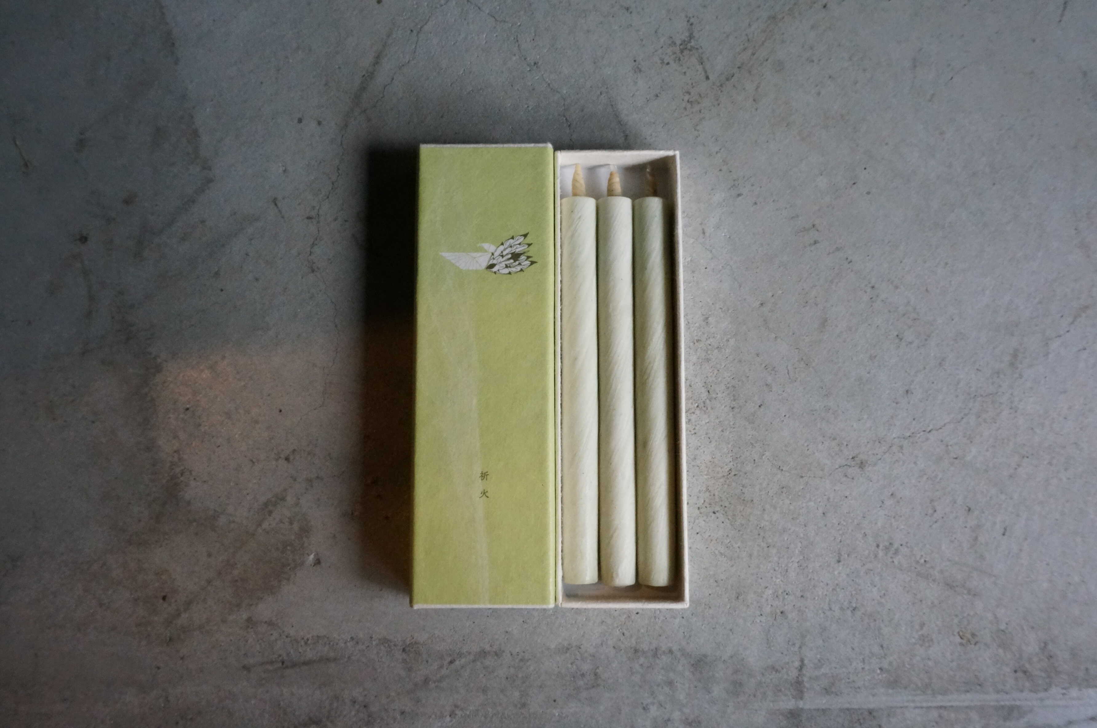 White Sage Japanese "Warosoku" Candle – Made In Japan UK